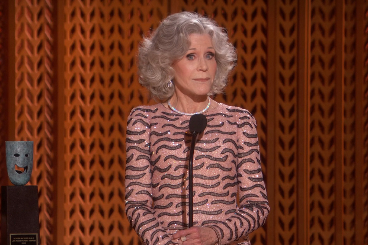 Jane Fonda Calls To “Resist” In Political SAG Acceptance Speech As She ...