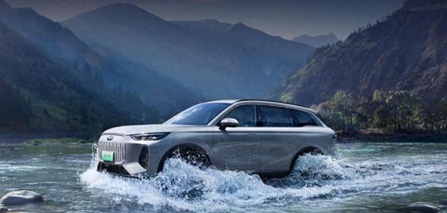 新豪华中型SUV典范，奇瑞风云T9超长续航版来袭