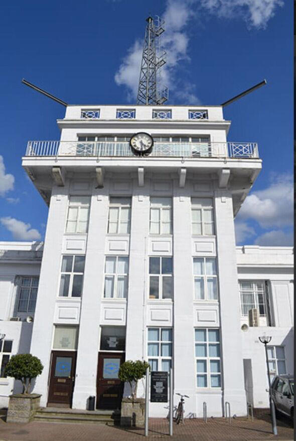 London's incredible abandoned airport with the world's first-ever ...