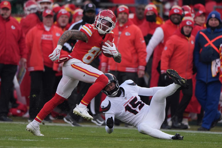 The possible onside kick, kickoff rule changes the NFL is considering