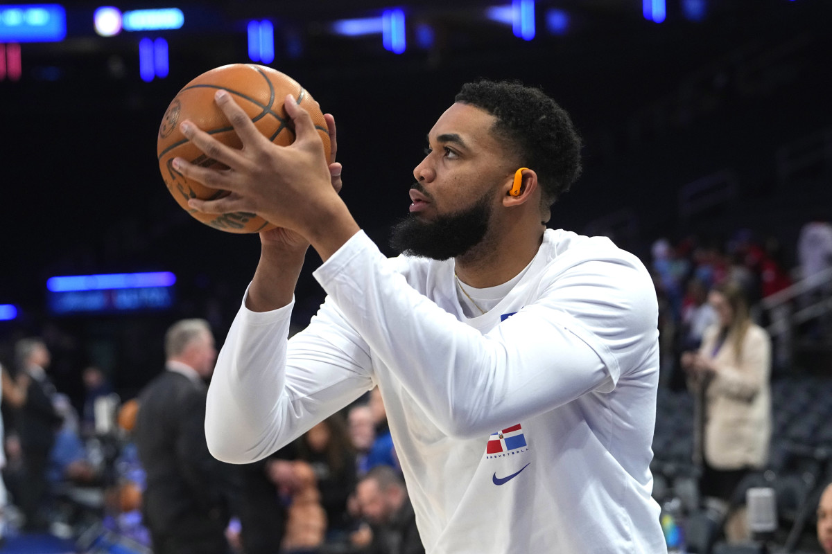Karl-Anthony Towns' Girlfriend Jordyn Woods Makes Devastating ...