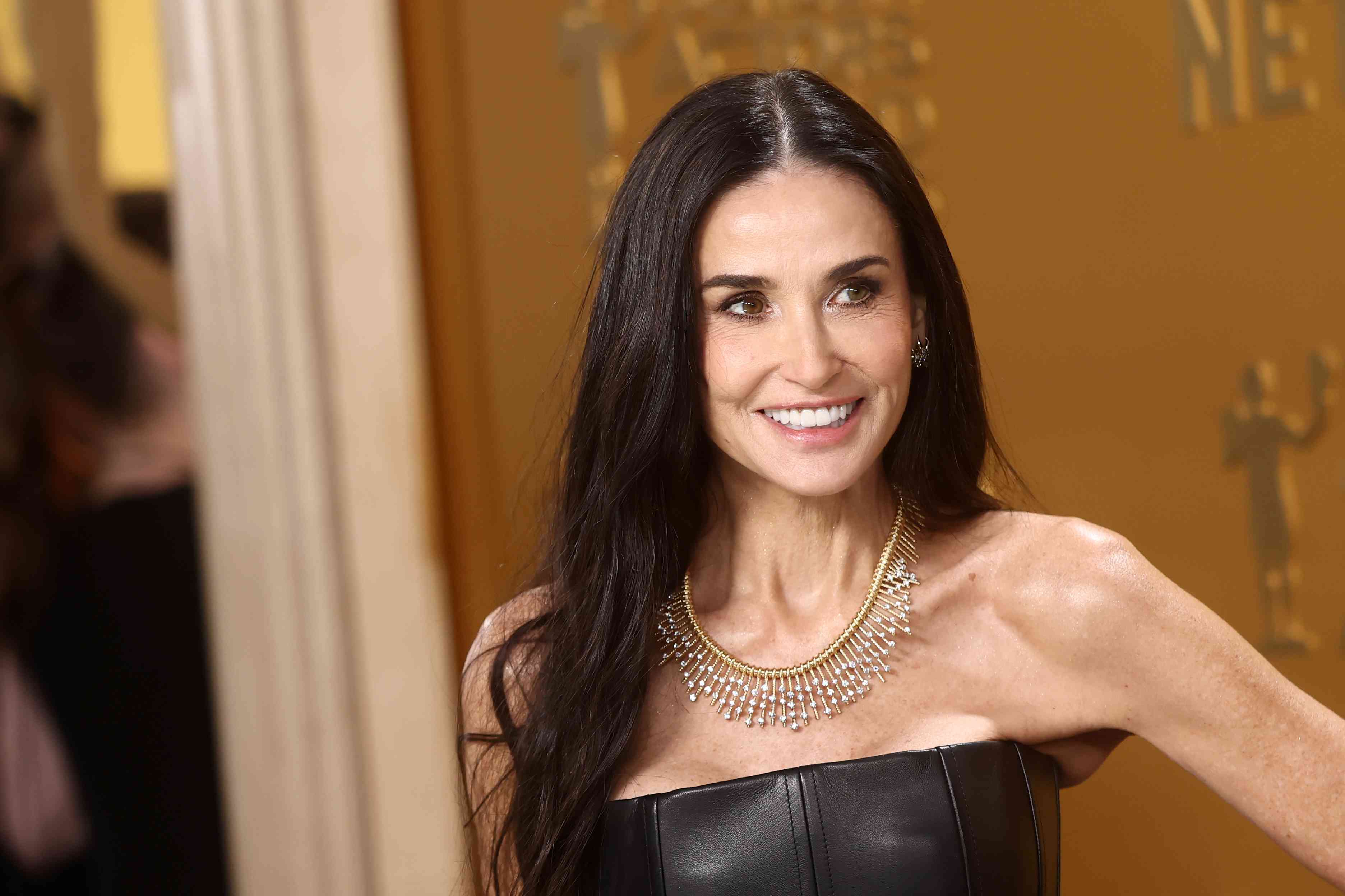 Demi Moore's Leather Gown at the 2025 SAG Awards Had a Surprising Drop ...
