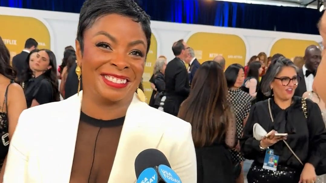 'Abbott Elementary' star Janelle James talks about repping broadcast TV ...