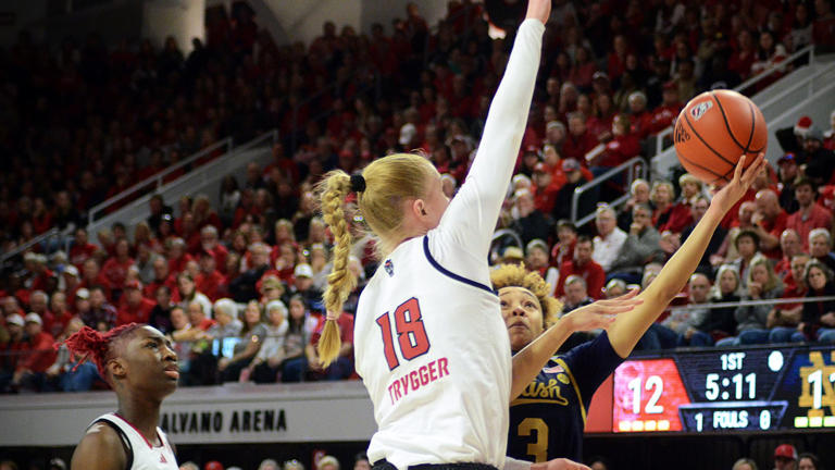 Zoe Brooks, Tilda Trygger power N.C. State to a stunning upset of Notre ...