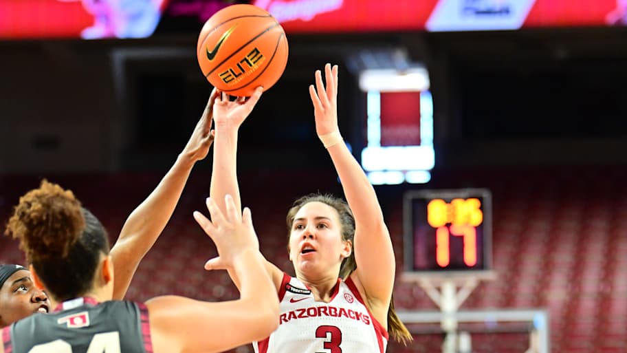 Higginbottom Shines on Senior Day; Arkansas Drops Sixth Straight
