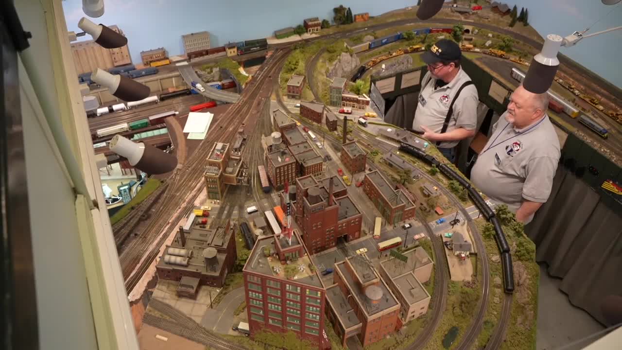 Lansing Model Railroad Club hopes to keep hobby on track for future ...