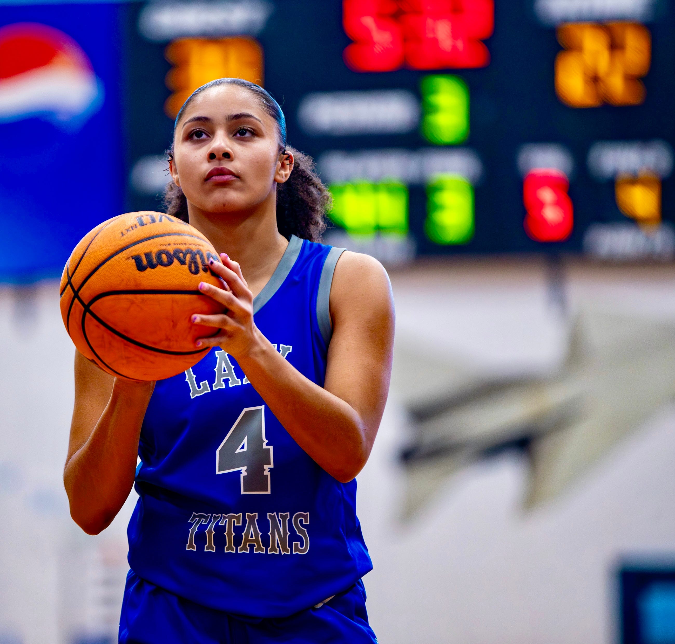 Here are the 2025 NCHSAA high school basketball playoff first-round ...