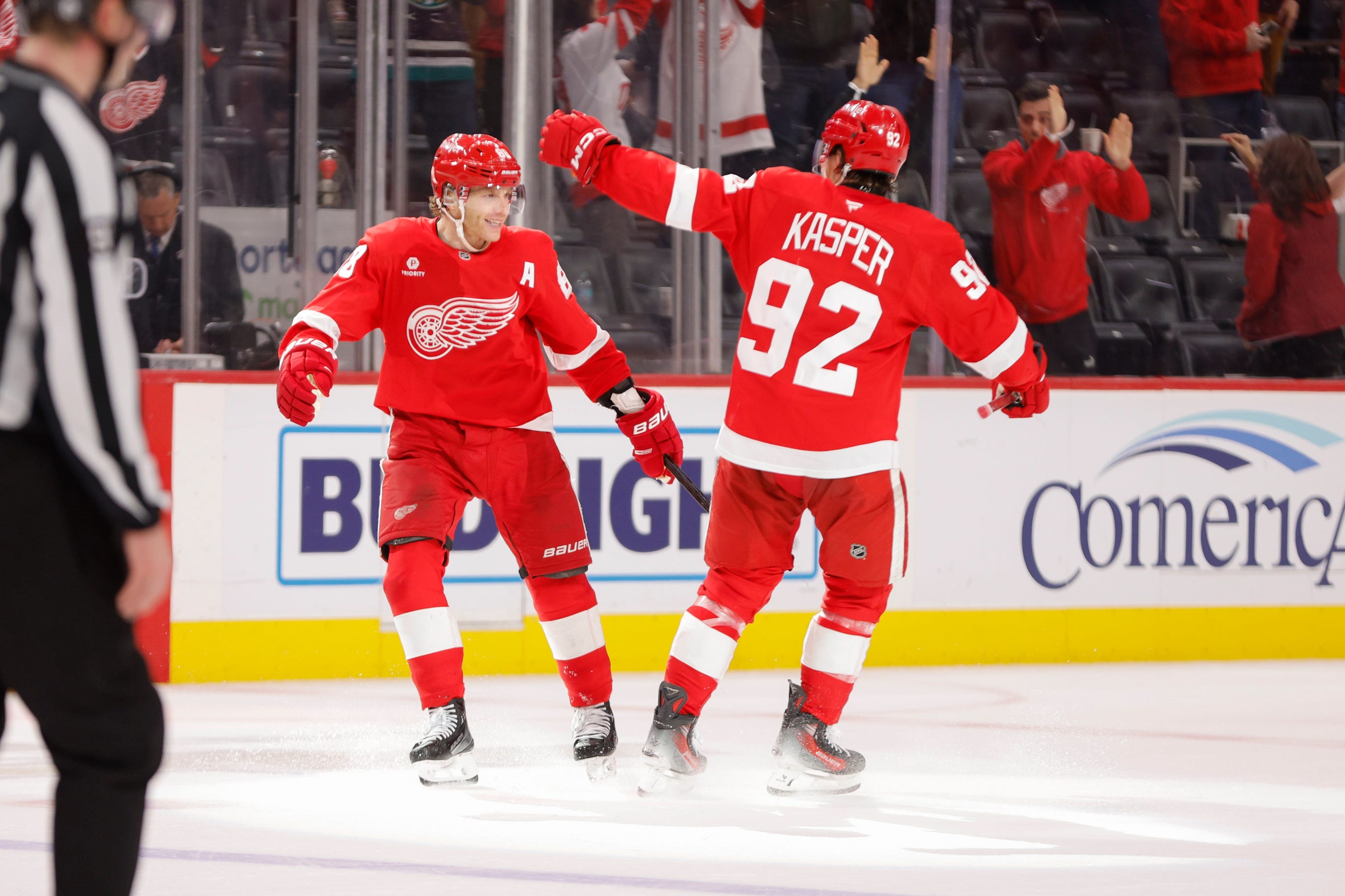 Detroit Red Wings know they need to improve protecting leads. The goal: 'Find the dagger'