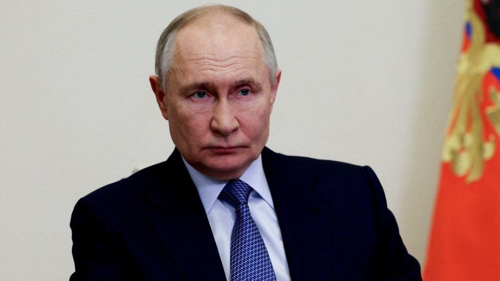 Putin pals face being barred from UK under new measures