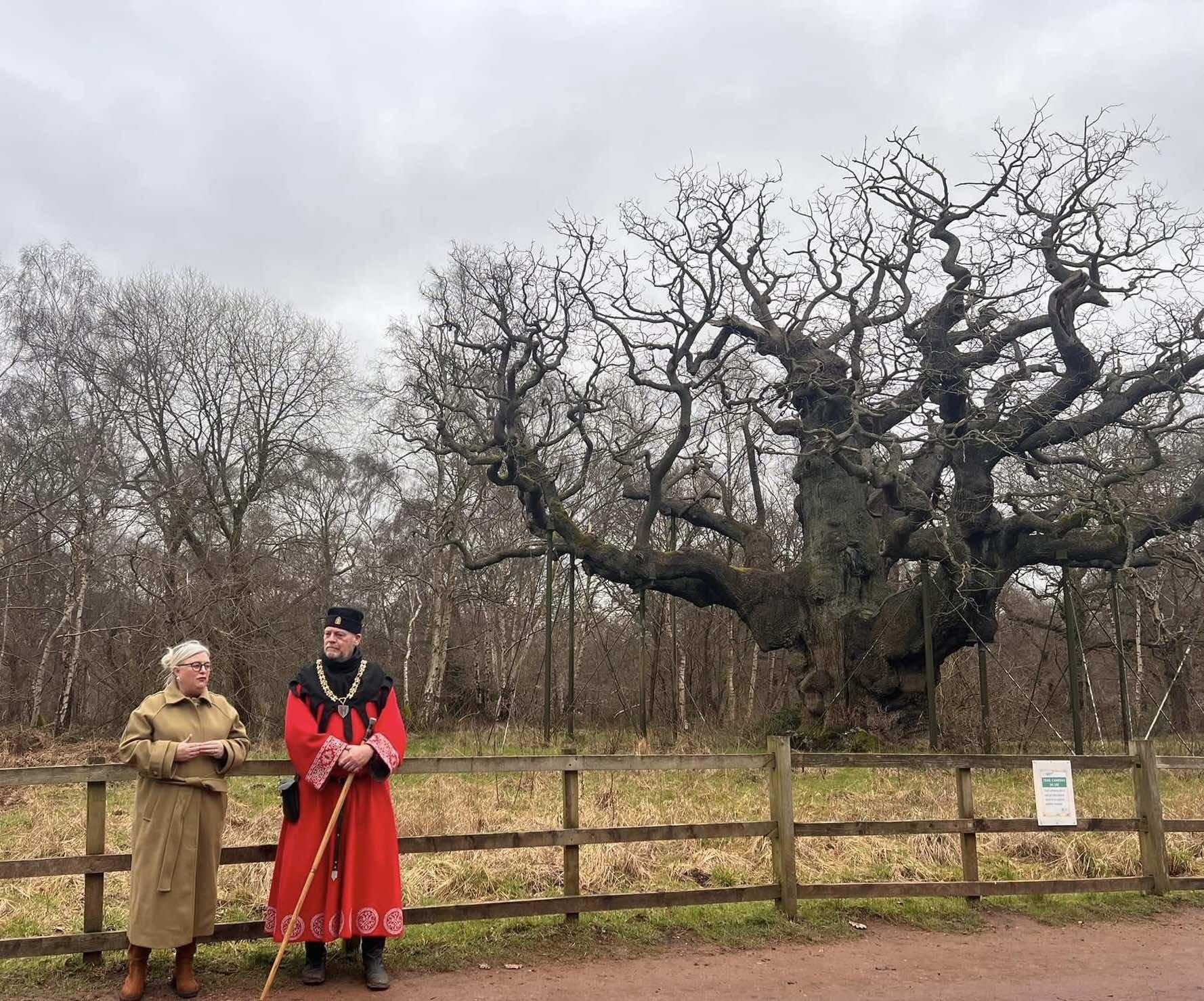 Hucknall MP helps 'make history' with 'National Sherwood Forest Day' to ...