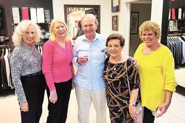 Best-selling author helps PEO raise funds for education