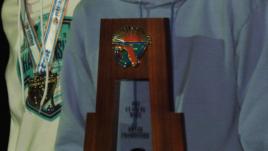 Arnold brings home third state title in five years