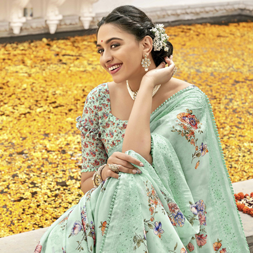 Summer Saree Trends: Choosing the Right Fabric and Colors