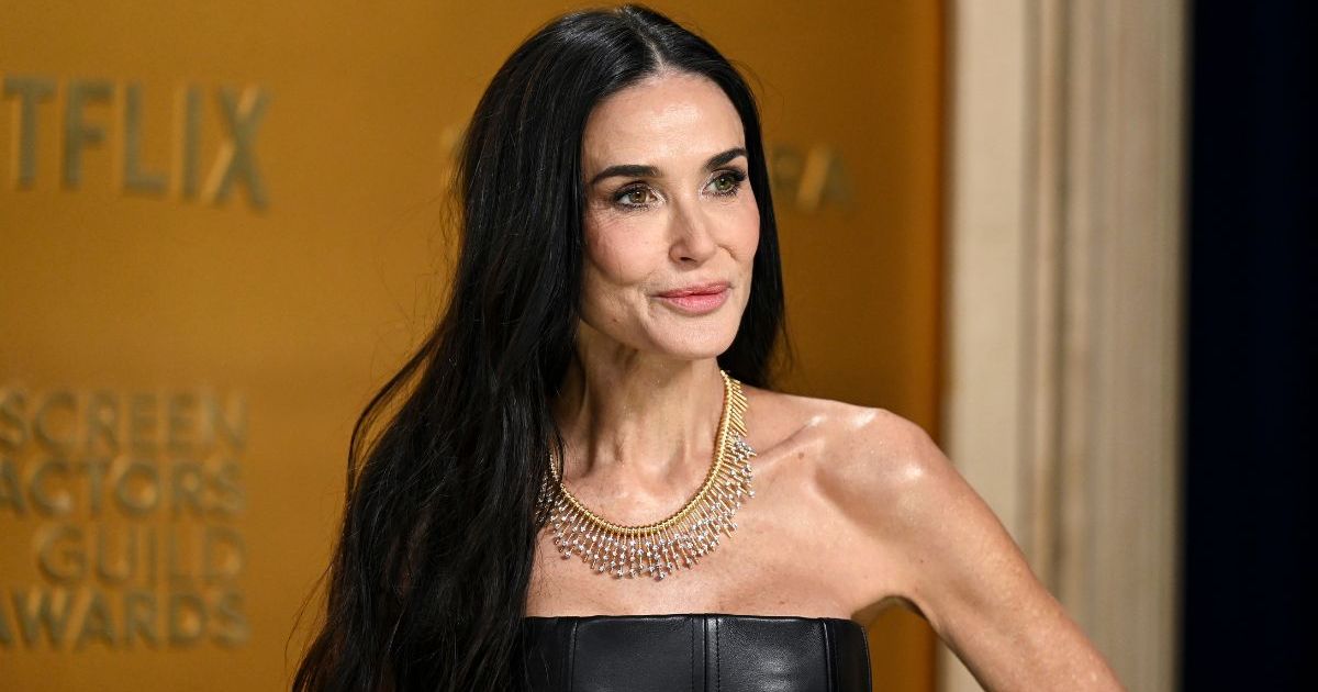 Demi Moore's SAG Awards Photos Are as Edgy as It Gets