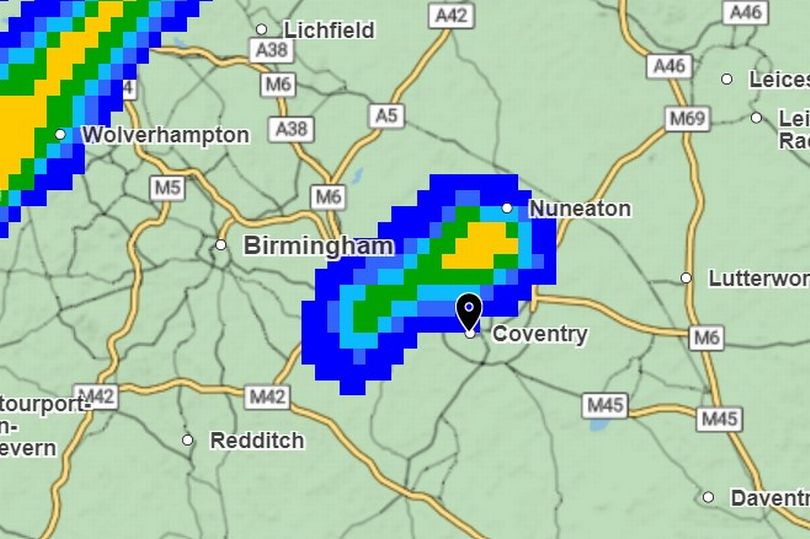 Exact time Met Office maps shows band of heavy rain to soak Coventry today