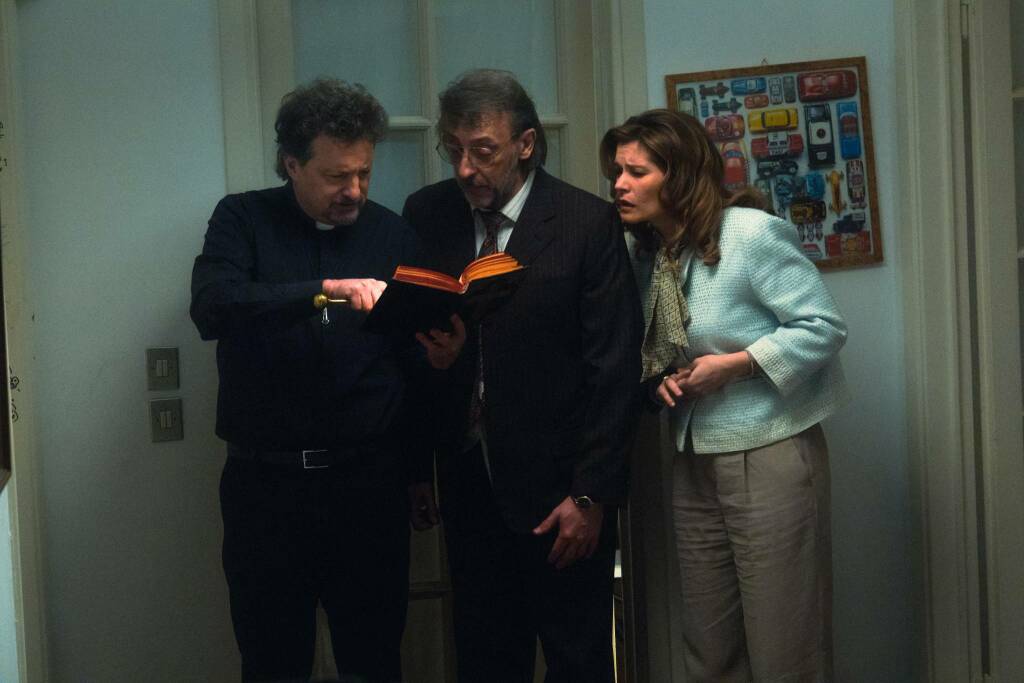 La Brianza a Sanremo, il videoclip di Lucio Corsi girato a Casatenovo ...