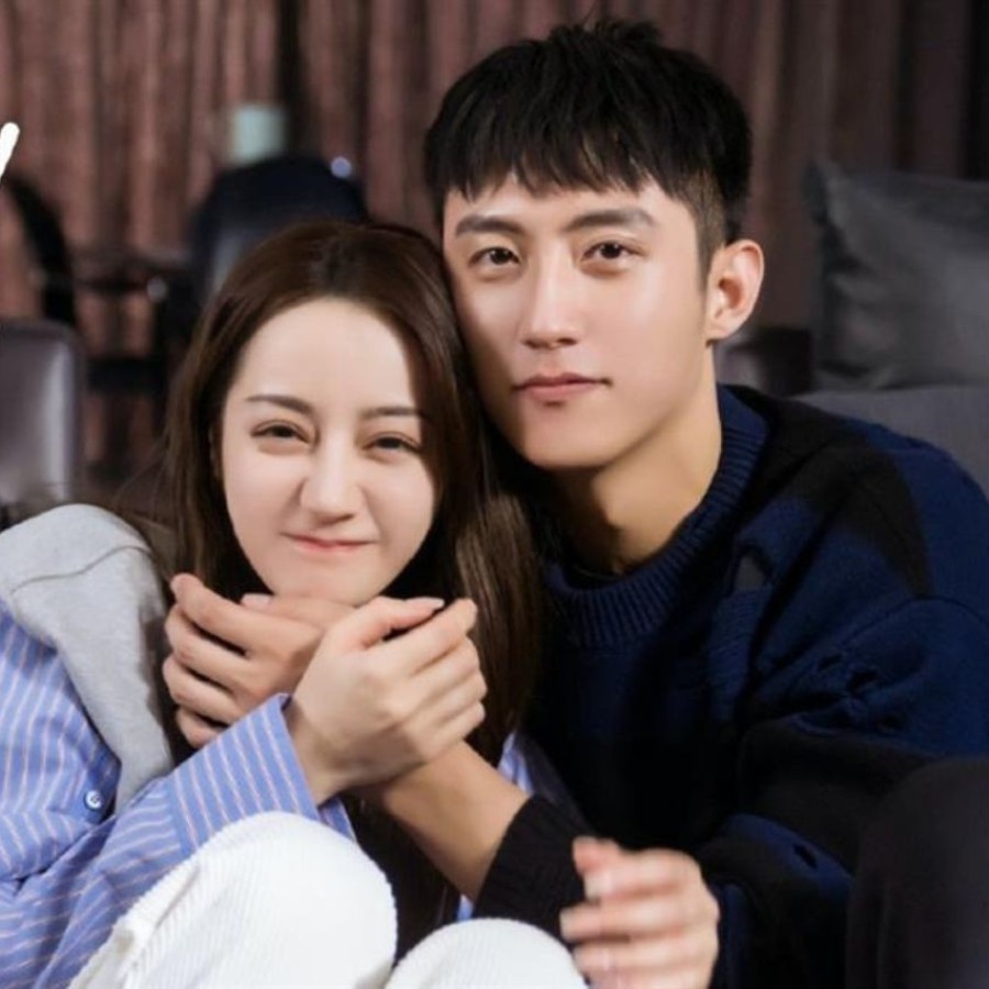 Chinese actor Johnny Huang spotted in Phu Quoc with new girlfriend amid ...