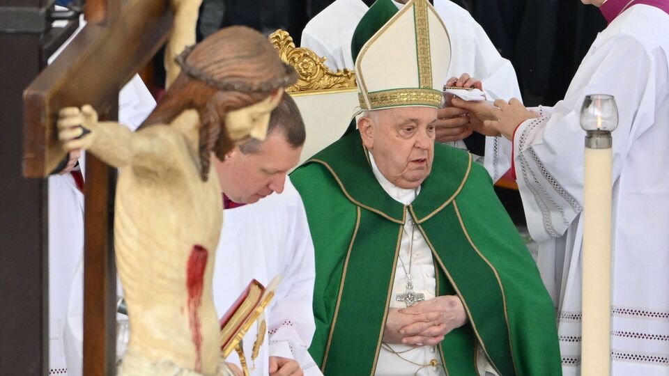 What happens when Pope Francis passes away? A step-by-step guide on ...