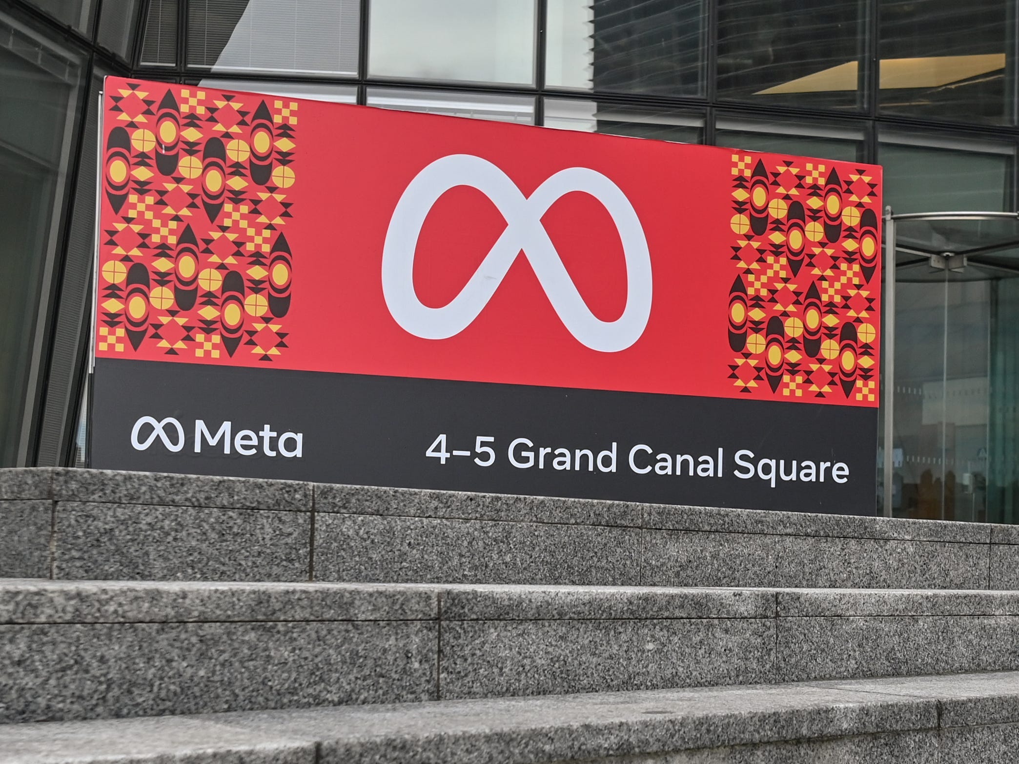 I had only positive performance reviews during 2 years at Meta. I still ...