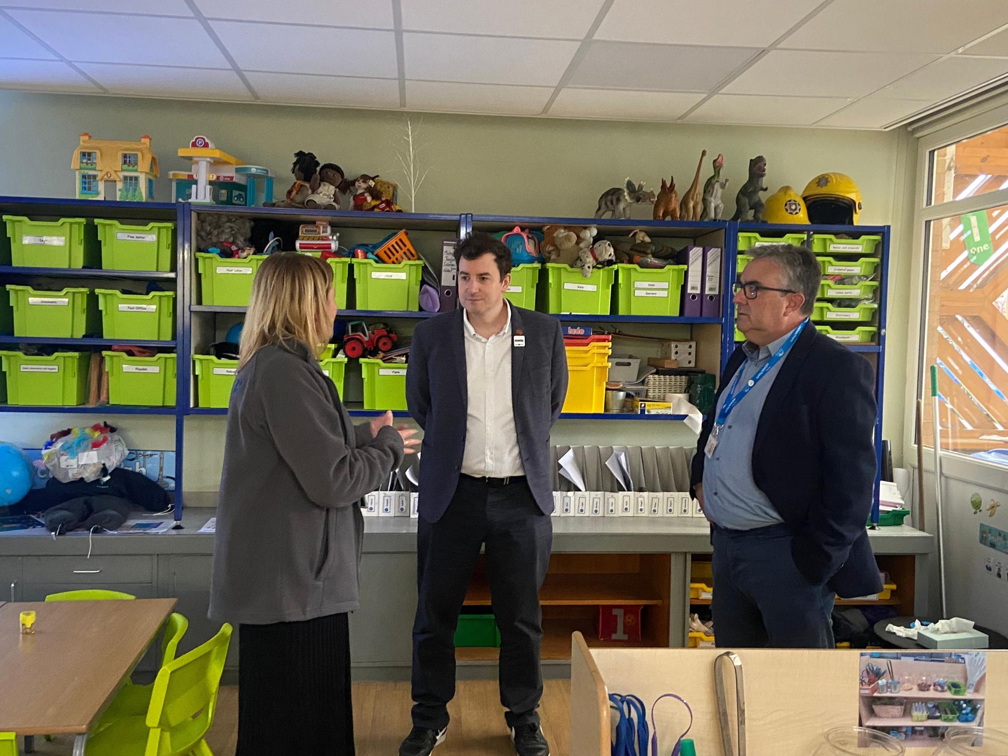 Mike Reader MP welcomes Free Breakfast Clubs for Northampton Schools as ...
