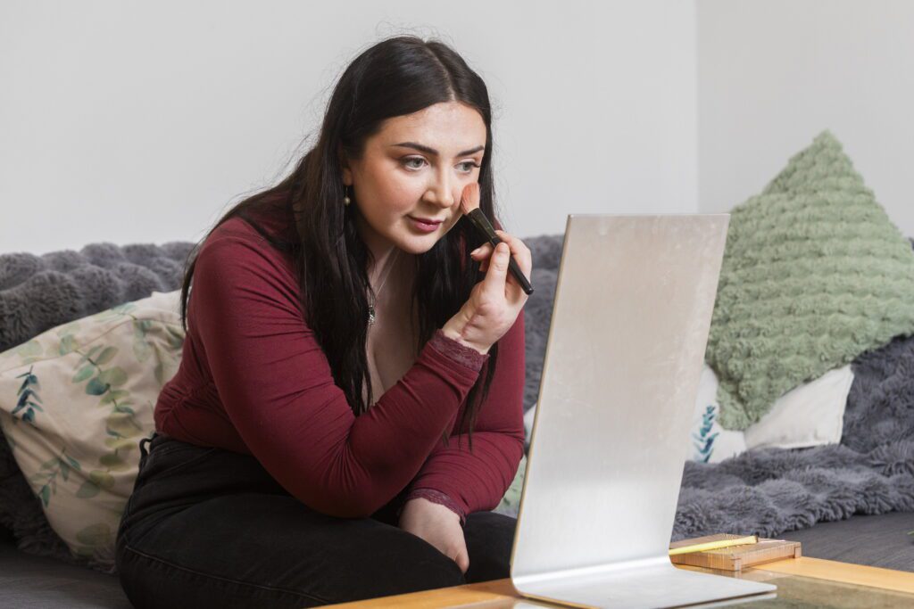 Medical student has rare hand transplant – to help her become a doctor