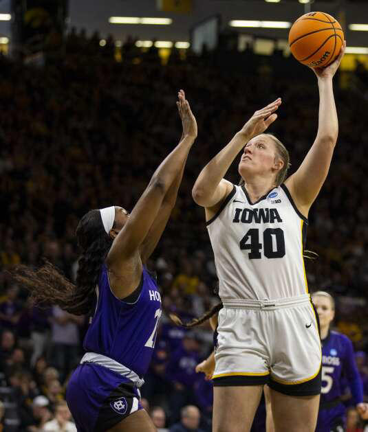 Curious Iowa: How do Hawkeye athletes juggle academic, athletic ...