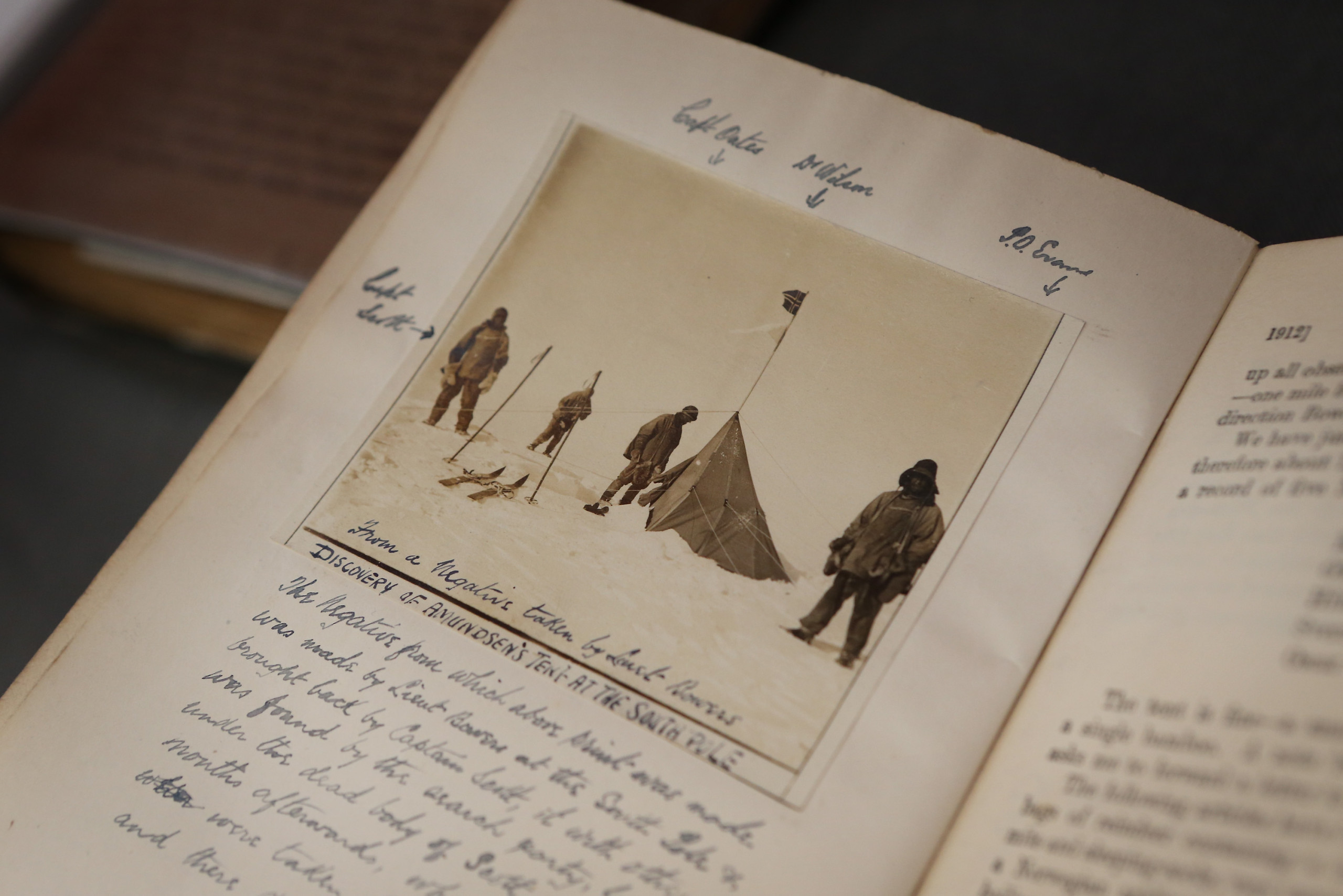 What happened to the polar explorer Captain Scott?