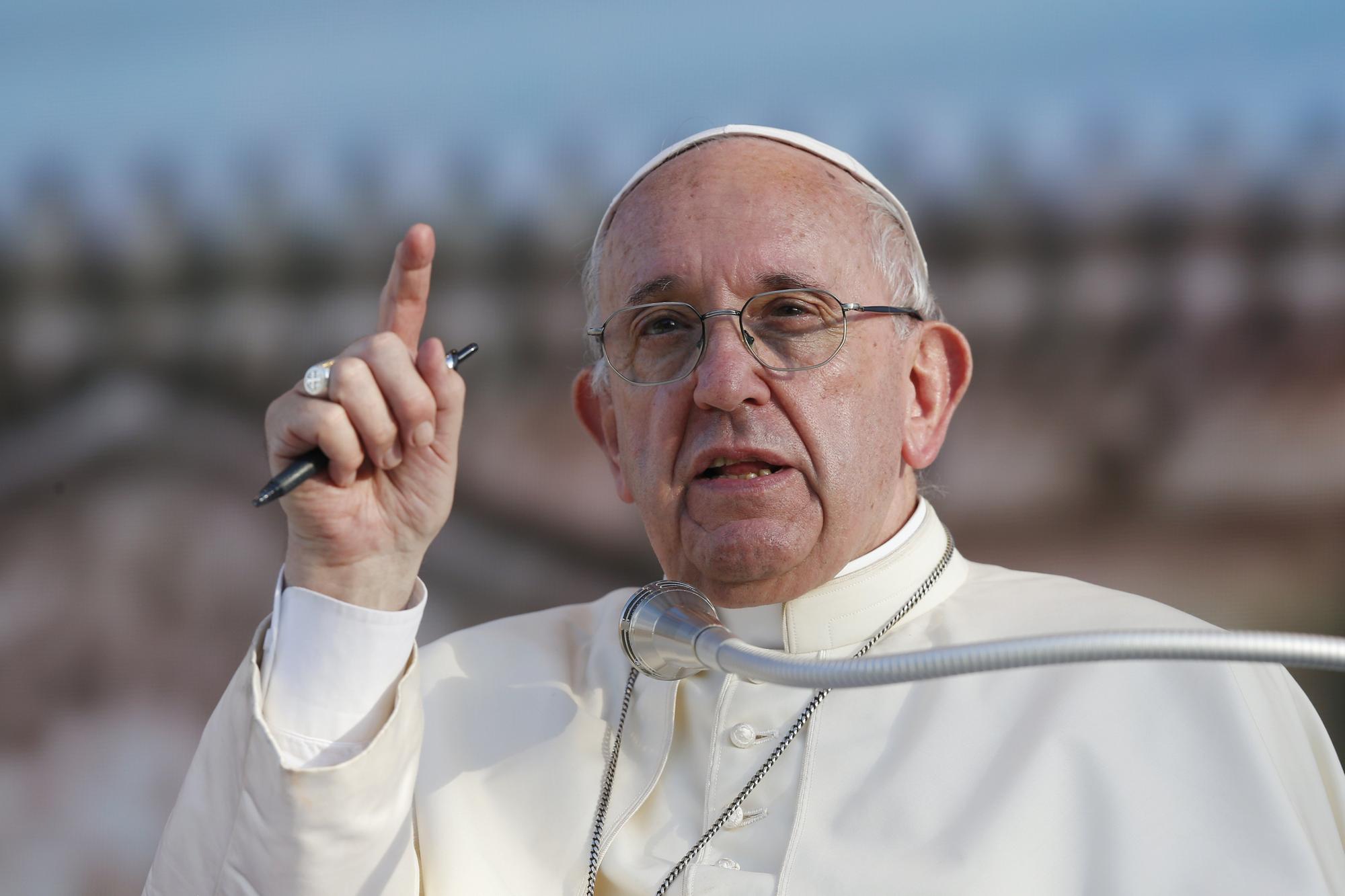 ‘Night goes well’ for Pope Francis says Holy See as Derry Catholics ...