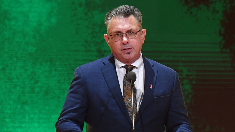 WWE's Michael Cole Refuses To Disparage Vince McMahon, Compares Him To ...