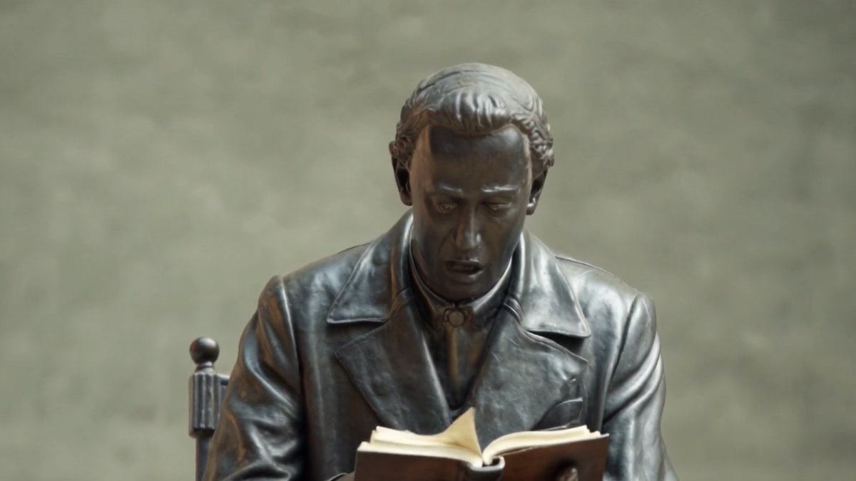 Antonio Machado 'recita' sus versos gracias a la IA y a Fernando ...