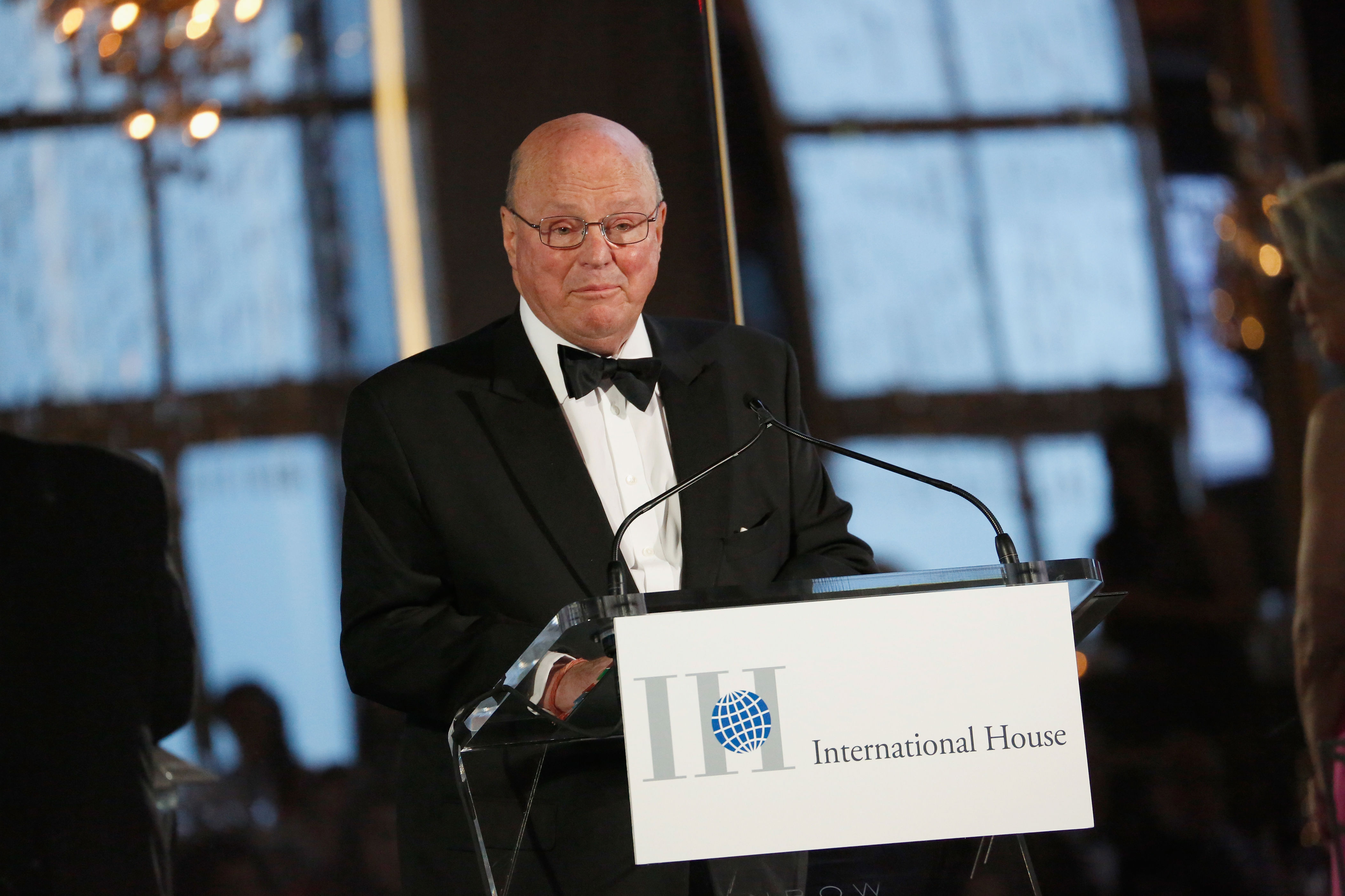 Frank Wisner, seasoned diplomat and foreign policy adviser, dies at 86