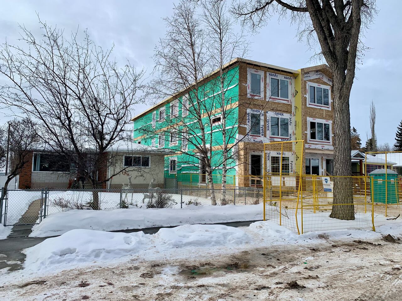 Edmonton may revise zoning bylaw to reduce mid-block multi-family units