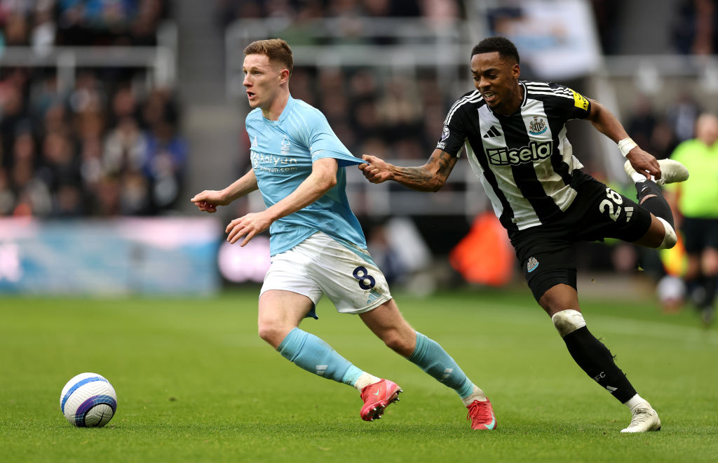 Elliot Anderson sends message to Newcastle United after making St James ...