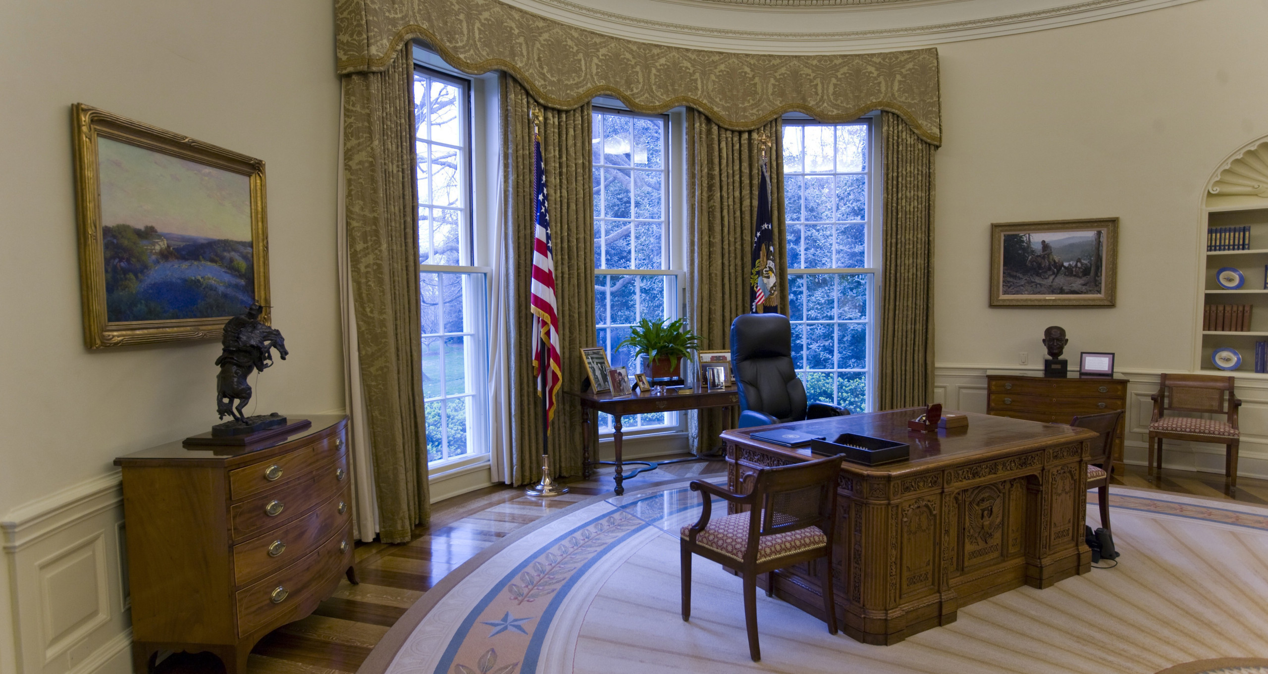 Das Oval Office: Wo der Präsident entscheidet