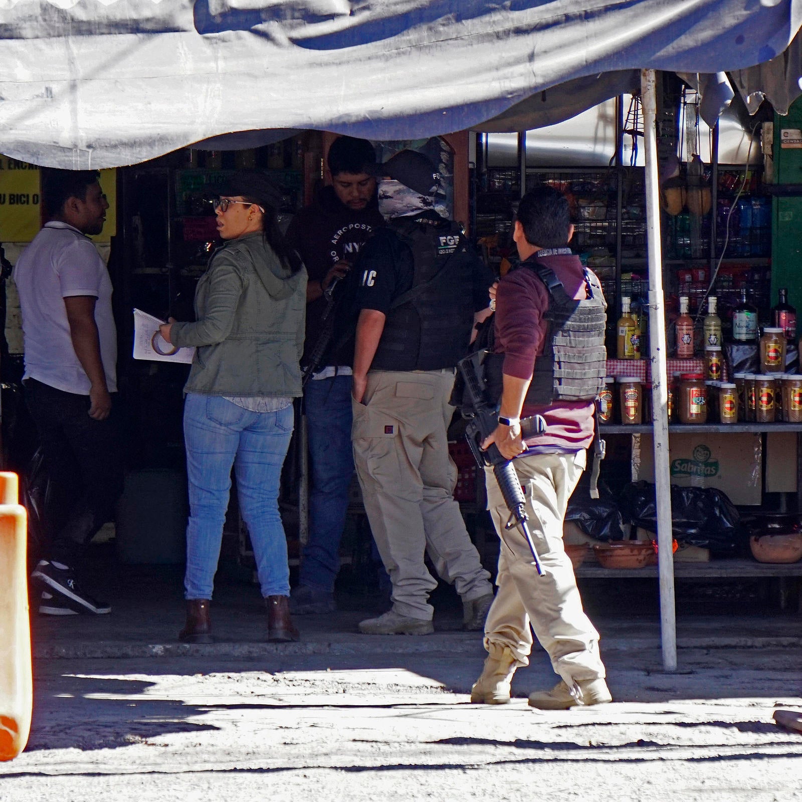 5 women, 3 men shot dead in the street in Mexico