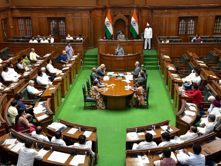 BJP Govt To Table 14 Pending CAG Reports On AAP's Tenure In Delhi ...