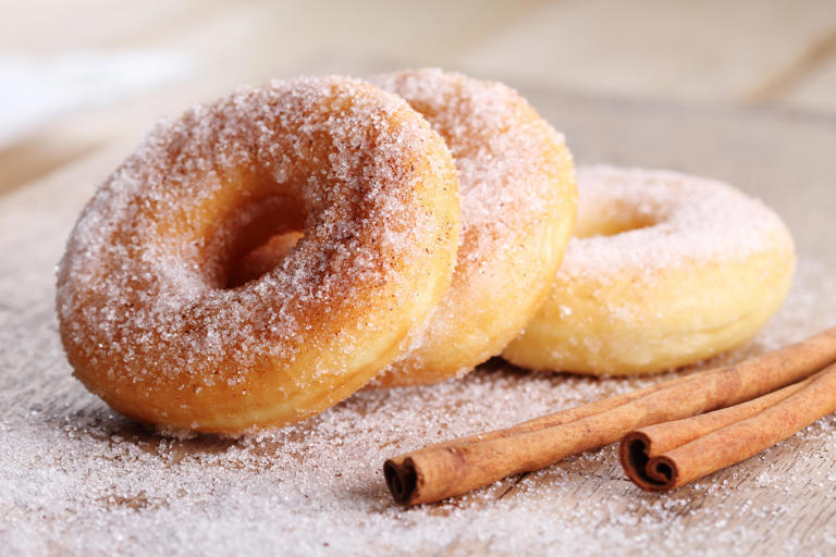 10 recettes irrésistibles de donuts pour Carnaval 2025