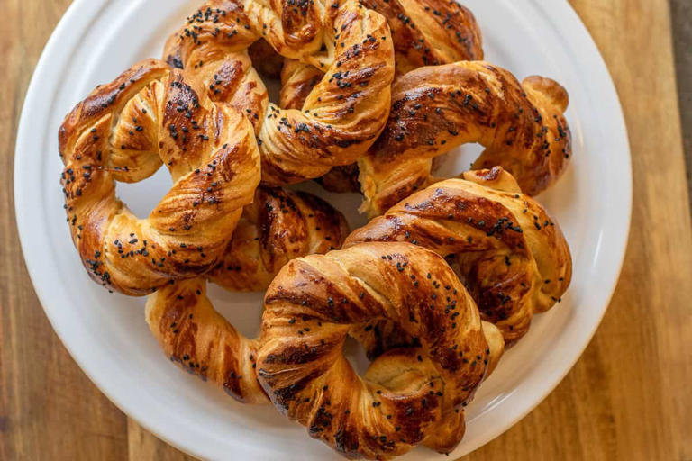 Açma - Turkish Soft Bread Rings