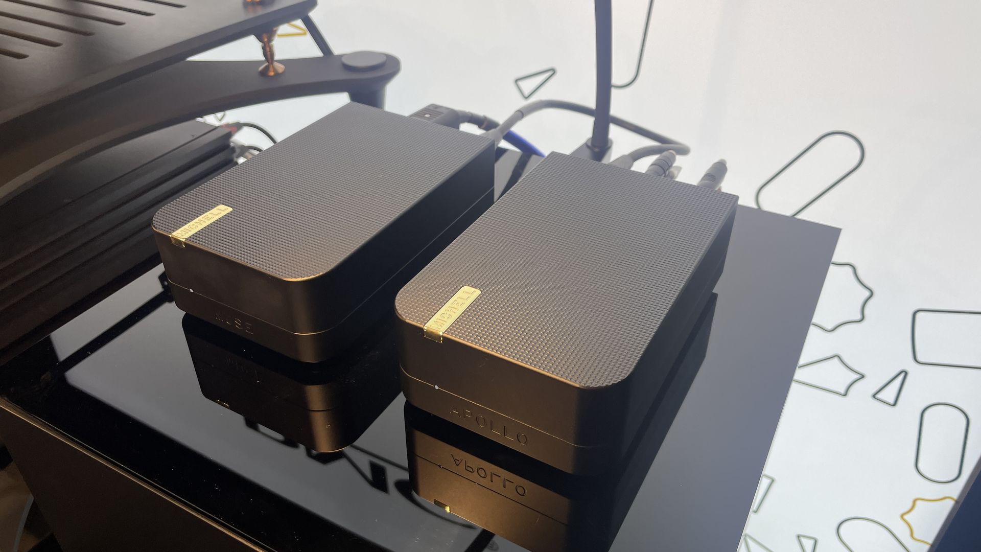 Michell's high-end Apollo phono stage and Muse power supply are ...