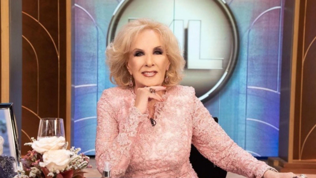 Mirtha Legrand, espléndida a los 98: su fiesta de cumpleaños y el truco ...