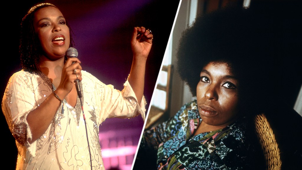 Roberta Flack Dies: Rich-Voiced R&B Singer Whose Instant-Classic '70s ...