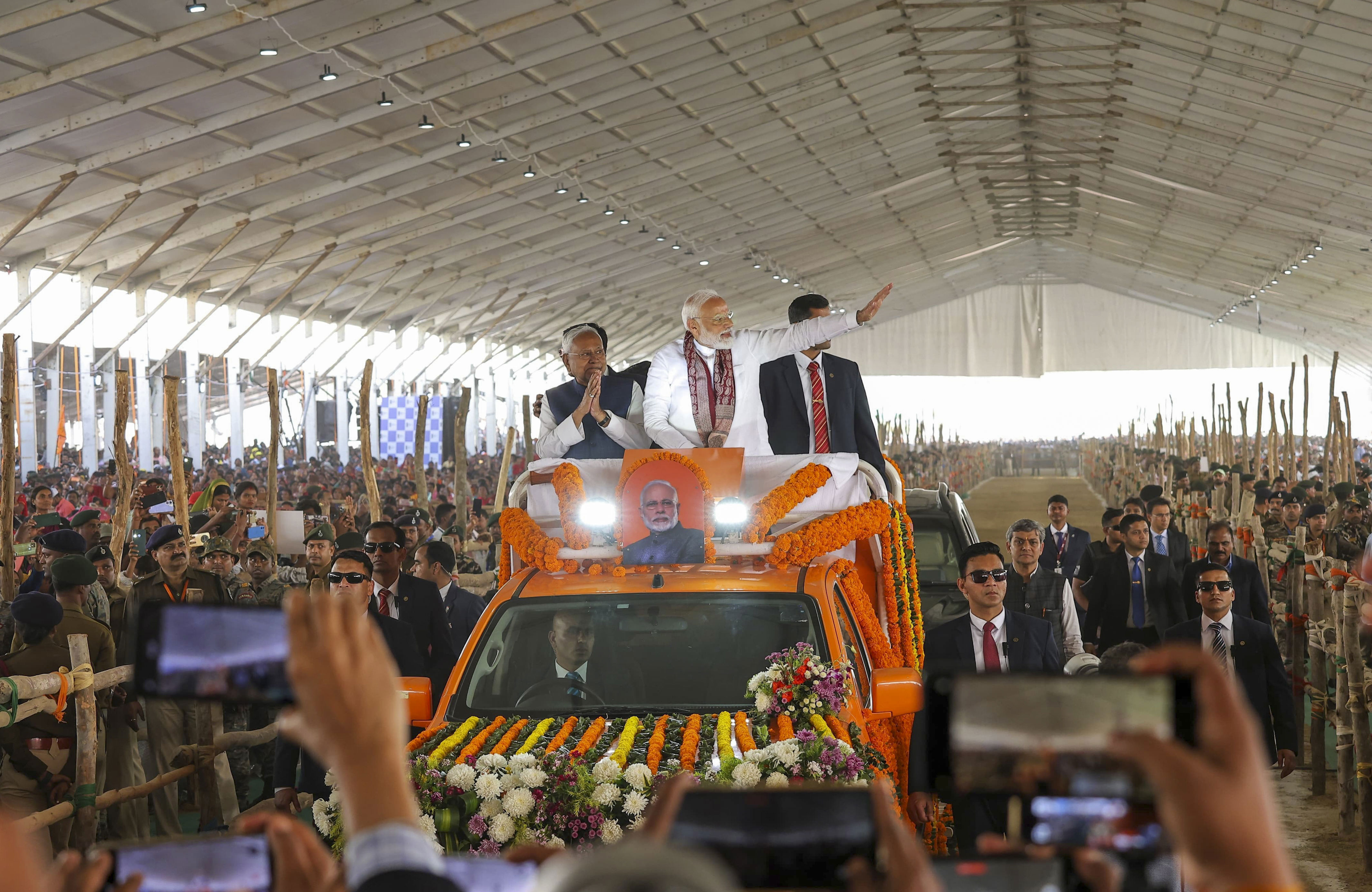 RJD brought 'jungle raj' in Bihar, Lalu stole fodder, made vulgar ...