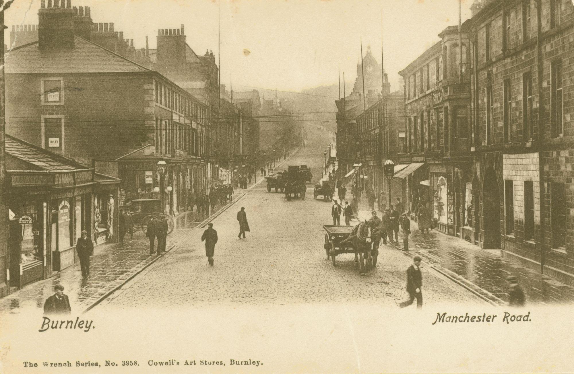 Here are 13 old photos showing us how these Burnley streets looked in ...