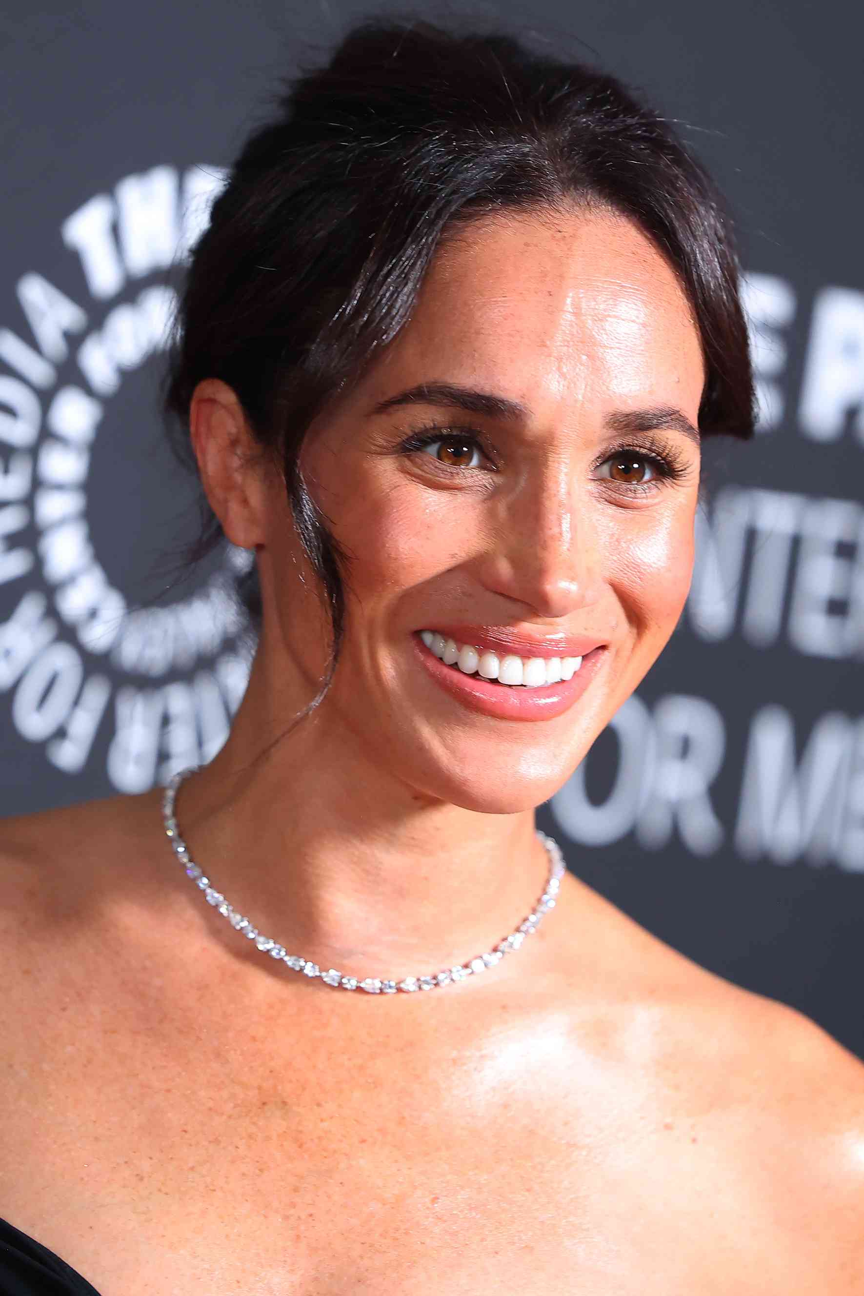 Meghan Markle Pays Homage to Her Alma Mater—and Princess Diana—in ...