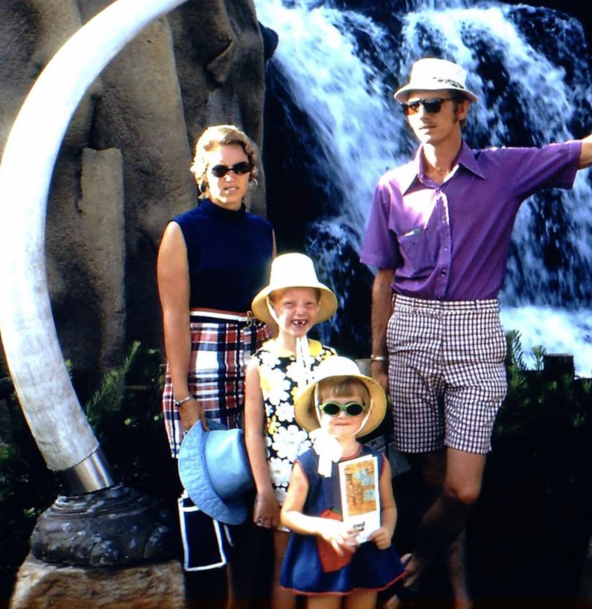 20 Photos Of Life In 1973 The History Books Skipped