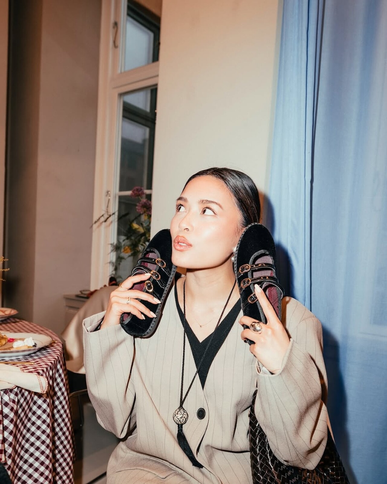 La pop up de Flabelus y Jorge Ayala: Fusión de moda y solidaridad