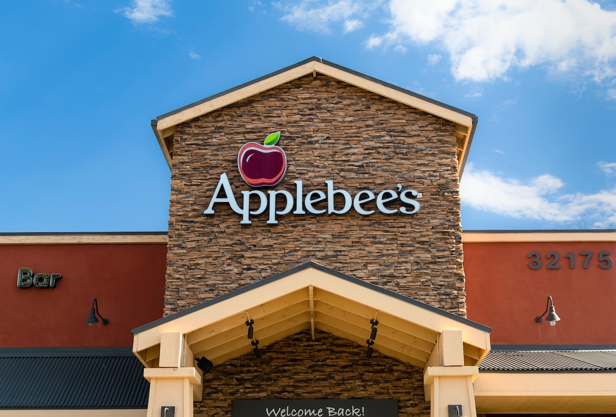 Applebee’s Just Unveiled a Bold New Mardi Gras Menu—Here’s What’s on It