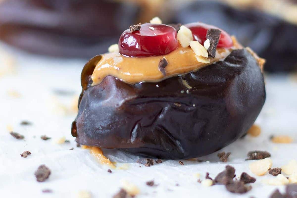 11 Guilt-Free Dessert Recipes Naturally Sweetened With Dates