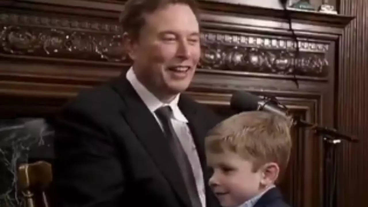 Petition to revoke Elon Musk's Canadian citizenship garners over ...