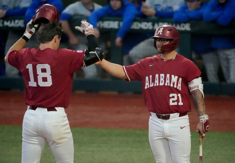 College baseball team comes back from down 10-0 to win